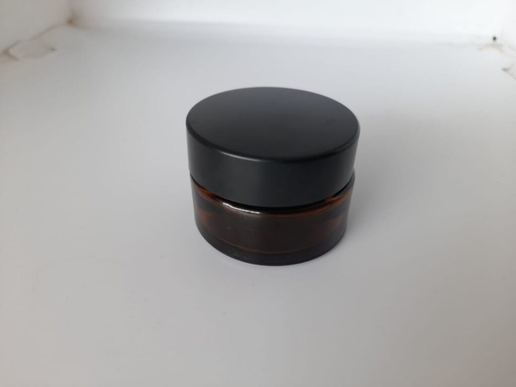 Amber Glass Jar (with Cap and Shive) - 20ml - Fun With Soap