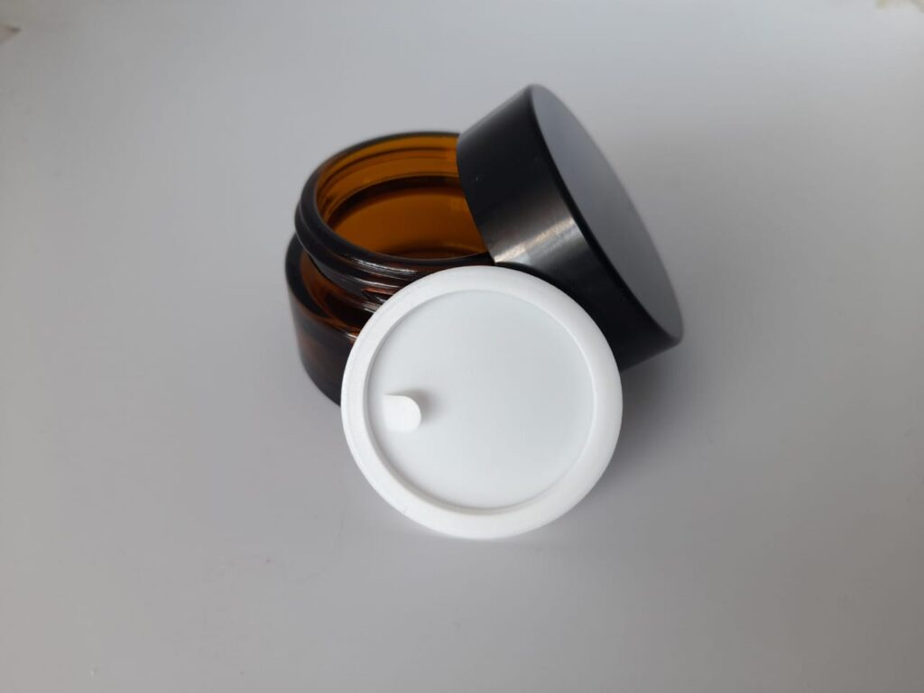 Amber Glass Jar (with Cap and Shive) - 20ml - Fun With Soap